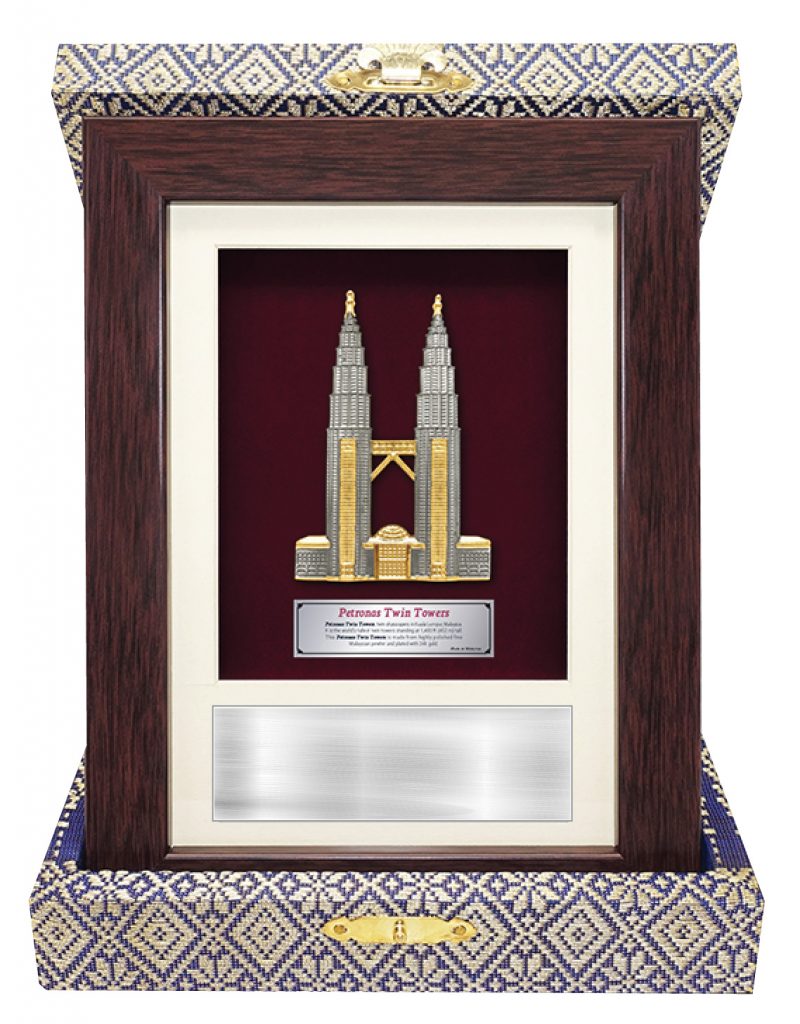 Songket box Twin Tower-01 - Winmart