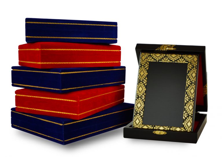 WB2200 Blue Velvet Box Plaque - Winmart